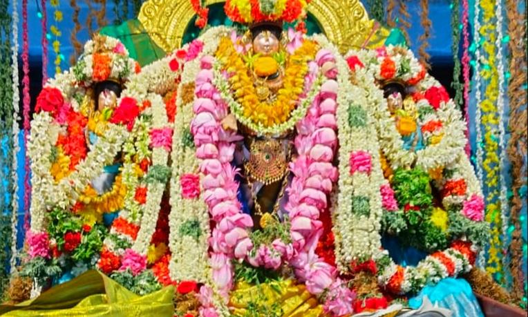The spring festival of Kallazhagar temple has started | கள்ளழகர் கோவில் ...