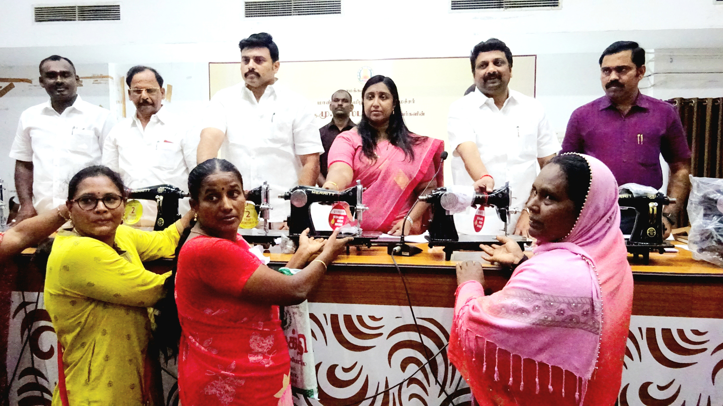 minister mathiventhan | நாமக்கல்லில் 113 பயனாளிகளுக்கு ரூ.70.69 ...