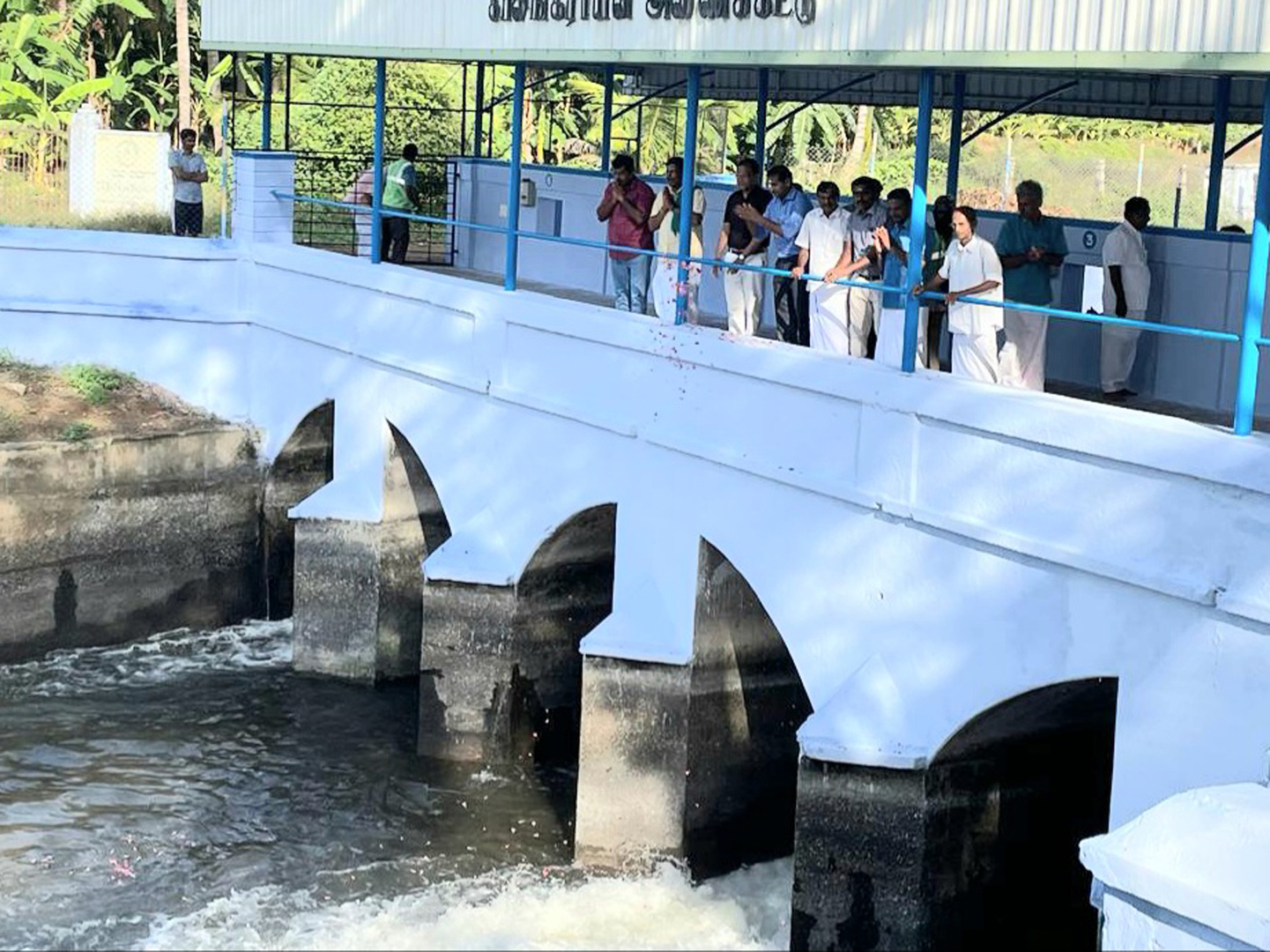 Opening of water from Kalingarayan canal | காலிங்கராயன் வாய்க்காலில் ...