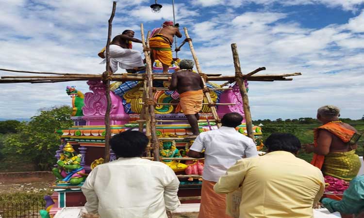Kumbabhishekam at the Puliyankulam Ramaswamy Temple | புளியங்குளம் ...