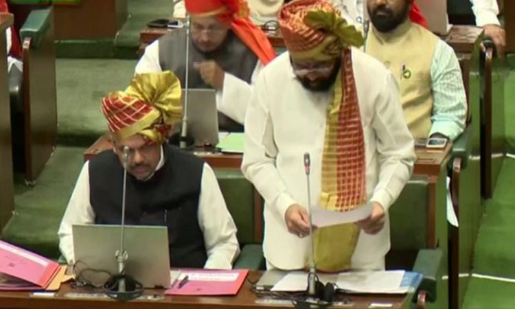 Special session of Maharshtra Assembly begins | மராட்டிய சட்டசபை ...