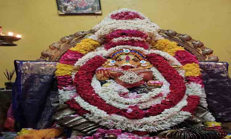 Ashada Navratri at Muthumariamman temple | முத்துமாரியம்மன் கோவிலில் ...