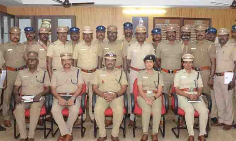 DIG of Police Appreciation | போலீசாருக்கு டி.ஐ.ஜி. பாராட்டு