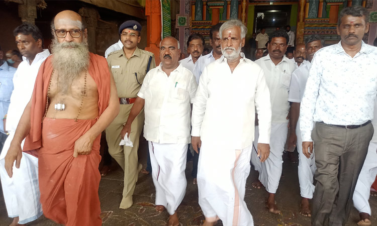 Charity Minister Shekhar Babu inspects Maylam Murugan temple | மயிலம் ...