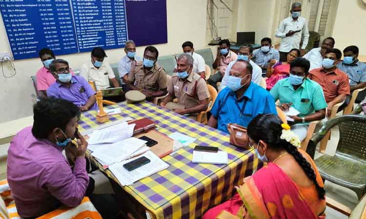 On the occasion of Adi Amavasi There is no restriction for devotees to ...