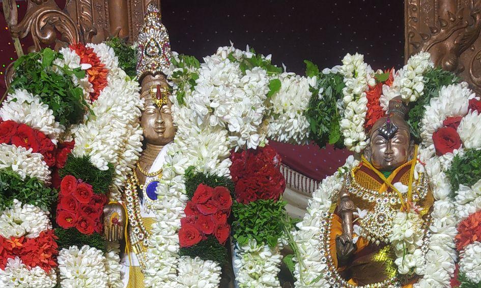 Aadipura festival in temples | கோவில்களில் ஆடிப்பூர திருவிழா