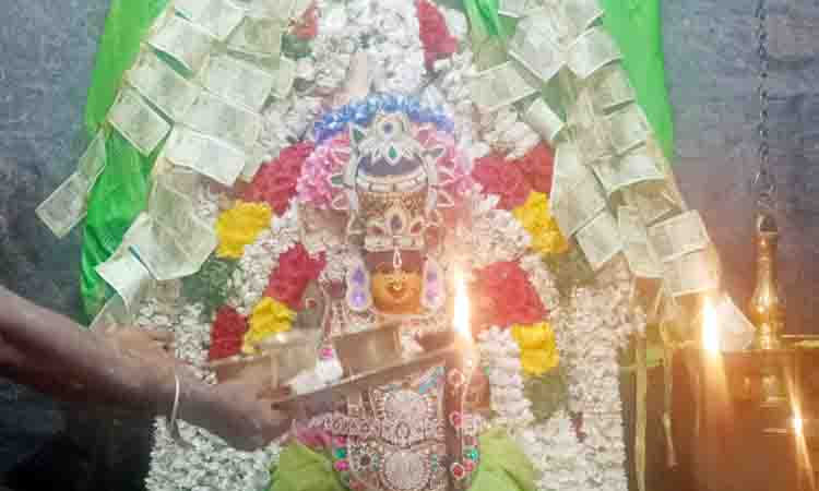 Special worship in temples | கோவில்களில் சிறப்பு வழிபாடு