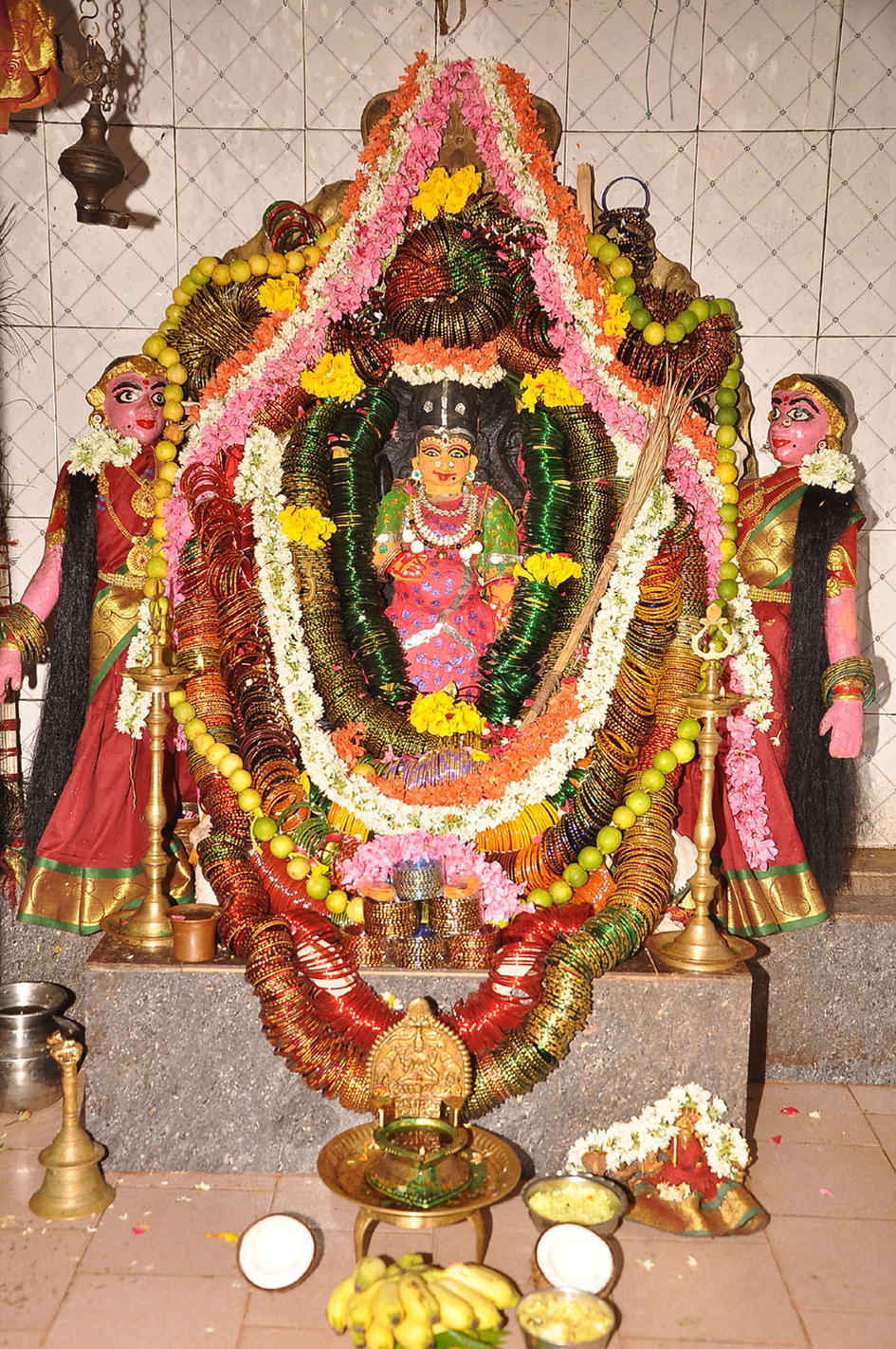 Amman temple | அம்மன் கோவில்களில் சிறப்பு பூஜை