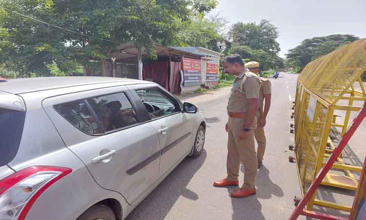 Independence Day Celebrations: Police conduct intensive vehicle checks ...