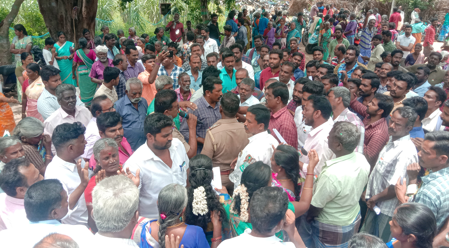 village council meeting | கொங்கர்பாளையம் கிராம சபை கூட்டத்தில் இரு ...
