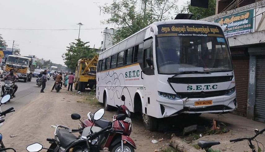 Government bus driver who saved the lives of passengers | பயணிகளின் ...