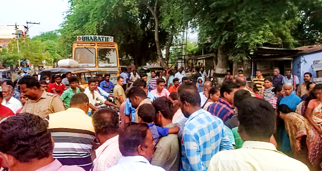 mariyal | காலி குடங்களுடன் பொதுமக்கள் சாலை மறியல்