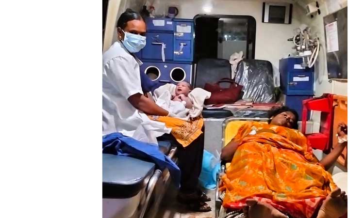 108 Woman gives birth in ambulance | 108 ஆம்புலன்சில் பெண்ணுக்கு ...