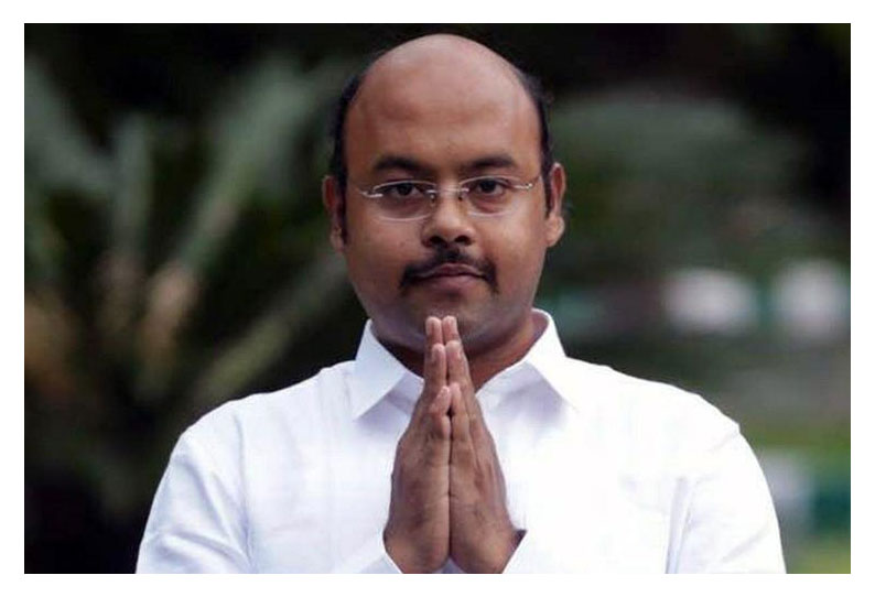 For the BJP, Veerasavarkar-Godse are the leaders Yathindra Siddaramaiah ...