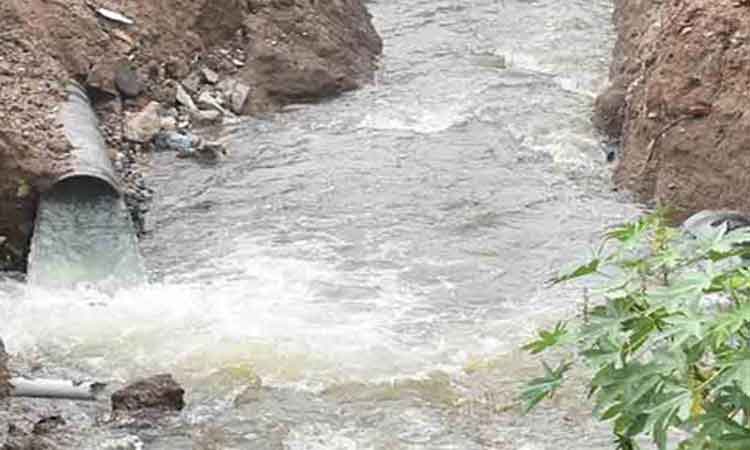 Heavy rains in Erode: Collaborative water project pipeline rupture ...