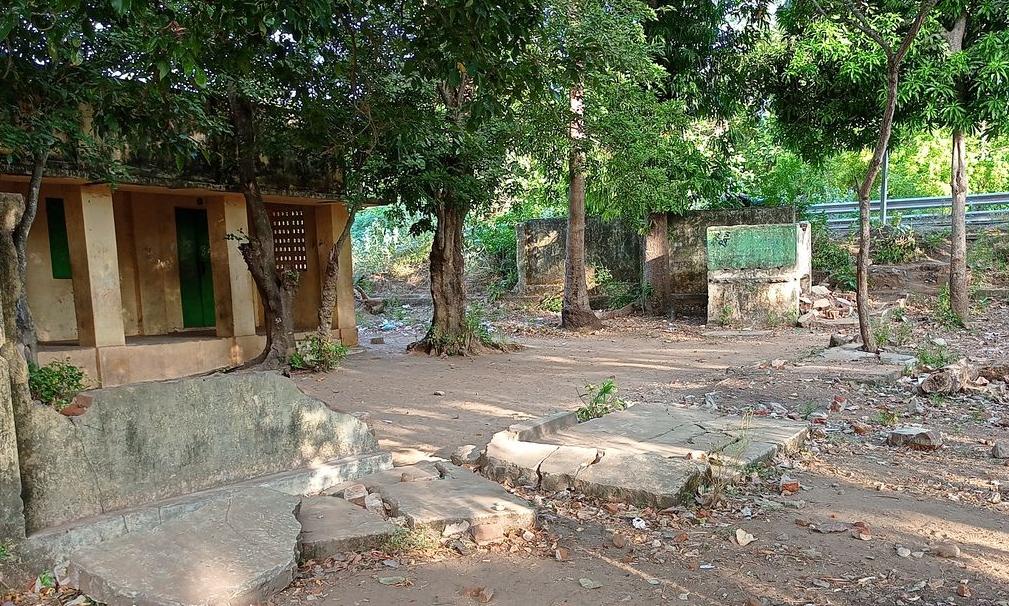 Will the collapsed perimeter wall in the government school campus be ...