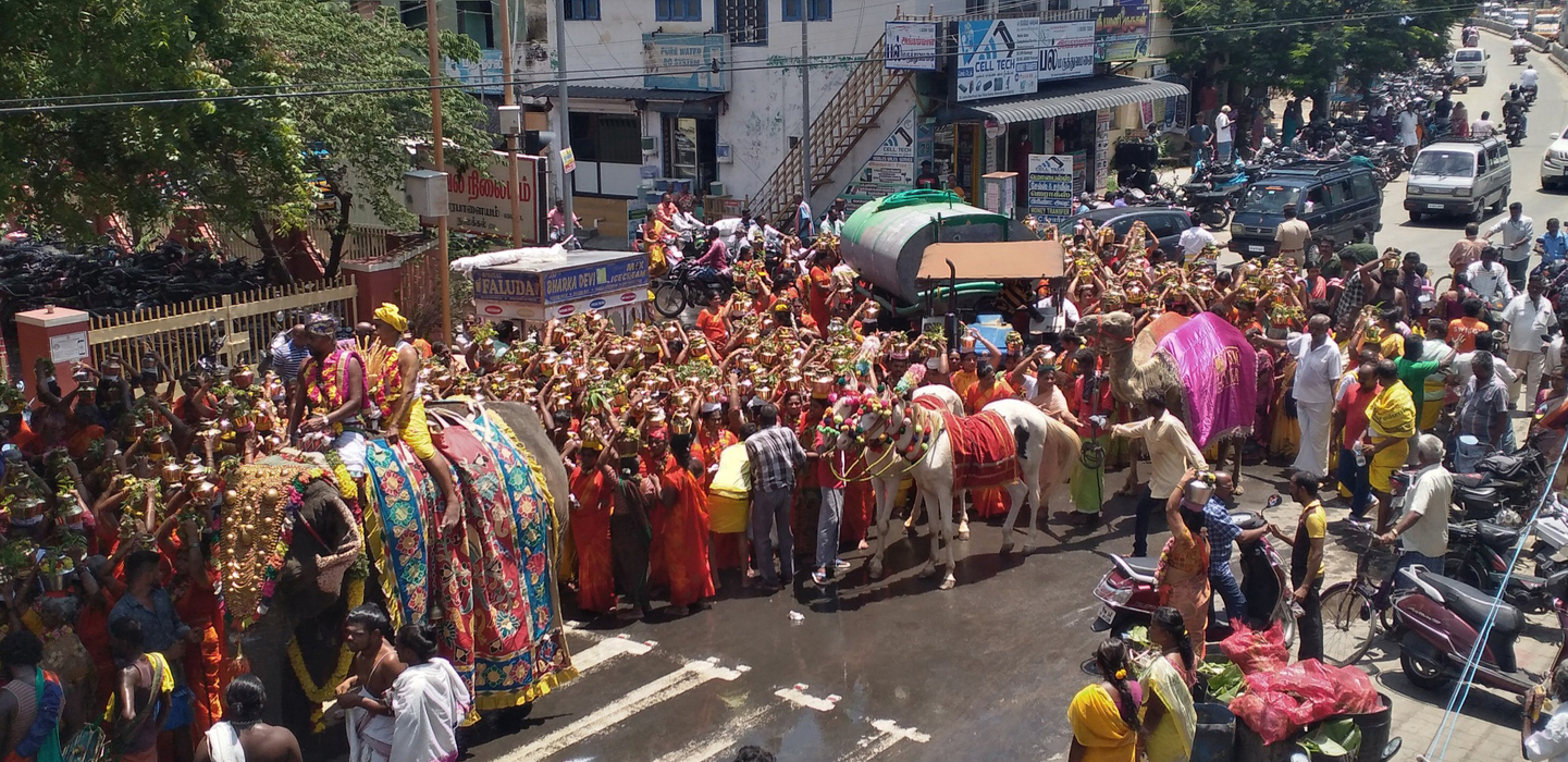 Tirthakuda Procession | பெரிய மாரியம்மன் கோவில் கும்பாபிஷேகத்தையொட்டி ...