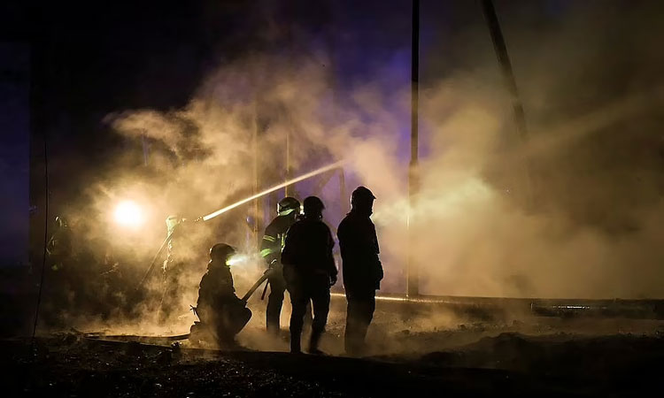 Terrifying moment 'Ukrainian power plant is destroyed by Russian ...
