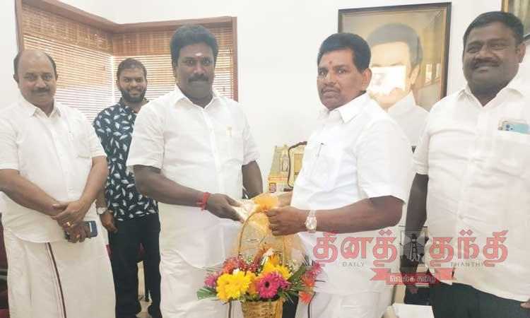 Minister Anitha Radhakrishnan's birthday celebration | அமைச்சர் அனிதா ...