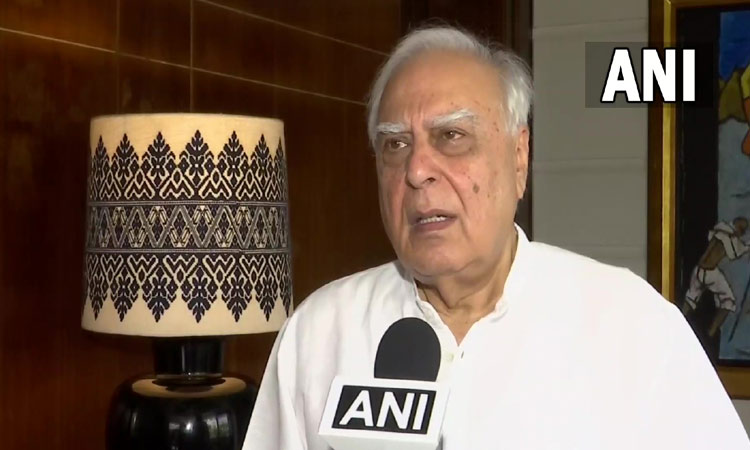 People living in constant fear, says Kapil Sibal at book launch | ஒட்டு ...