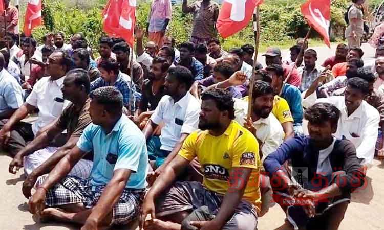 Tasmac contract workers strike road | டாஸ்மாக் ஒப்பந்த தொழிலாளர்கள் ...