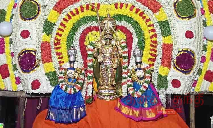 Special worship at Perumal temples | பெருமாள் கோவில்களில் சிறப்பு வழிபாடு