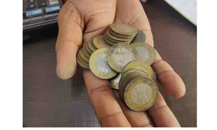 10 rupee coins valid in Perambalur | பெரம்பலூரில் செல்லாக்காசான 10 ...