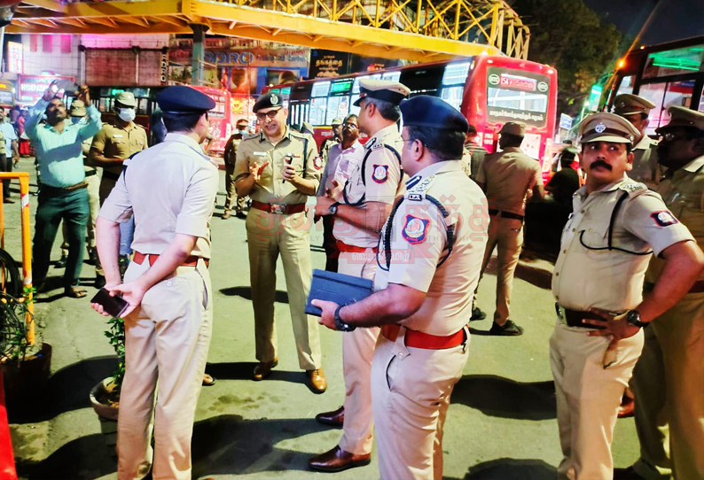 Police Commissioner Shankar Jiwal inspects Ranganathan Street ...