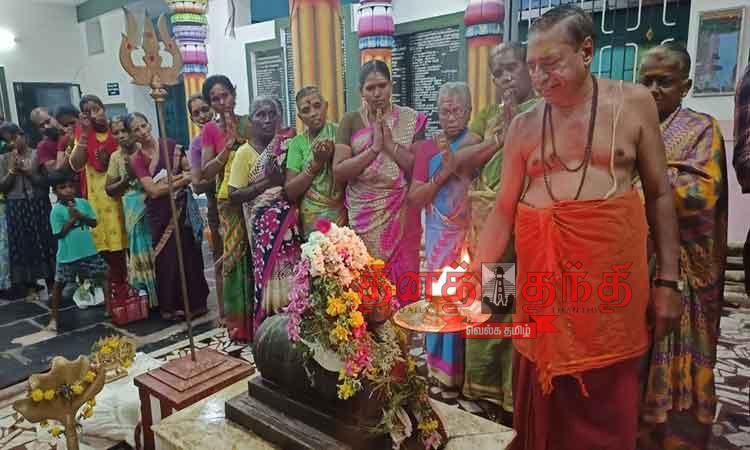 Shani Pradosha special puja at Kovilpatti Puttu temple | கோவில்பட்டி ...