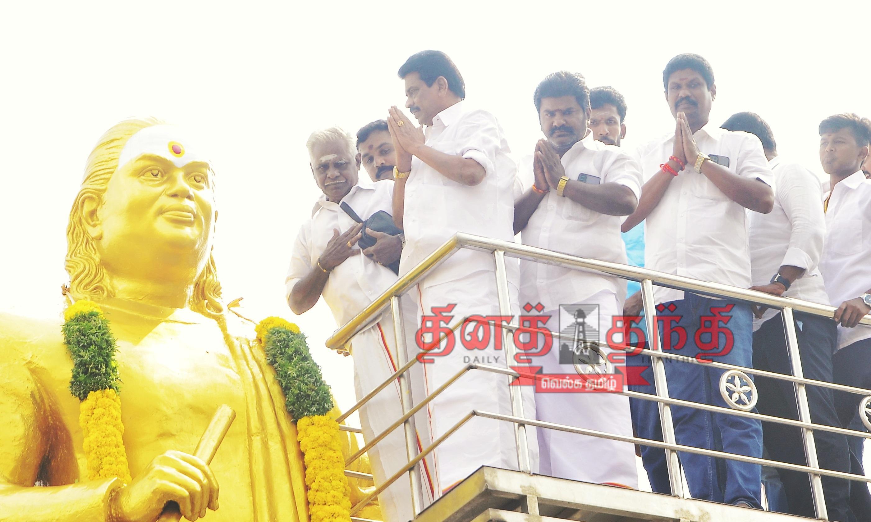 Madurai Goripalayam Devar statue repaired and inaugurated - Forward ...