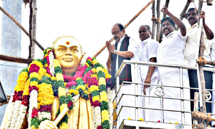 Pasumbon Muthuramalingath Devar was beyond caste, creed and caste ...
