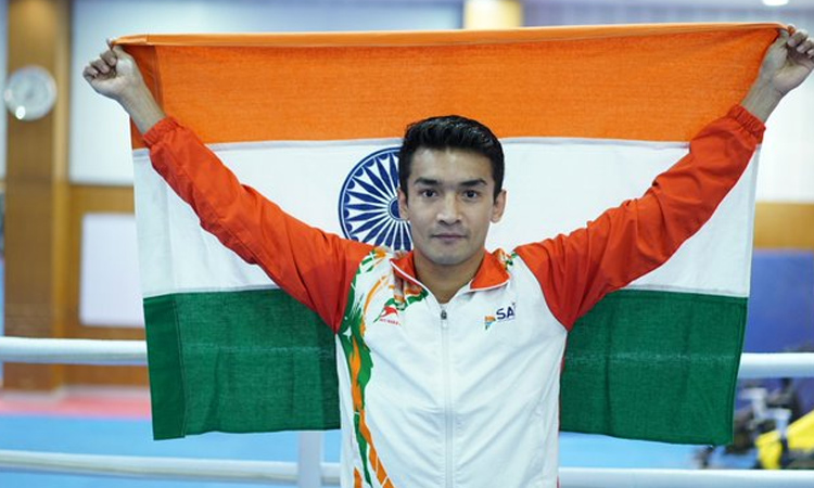 Shiva Thapa Wins Historic Silver as India Finish Asian Boxing ...