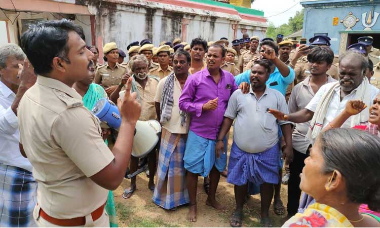 Conflict between the two sects | செஞ்சியில் கோவில் பிரச்சினையில் ...