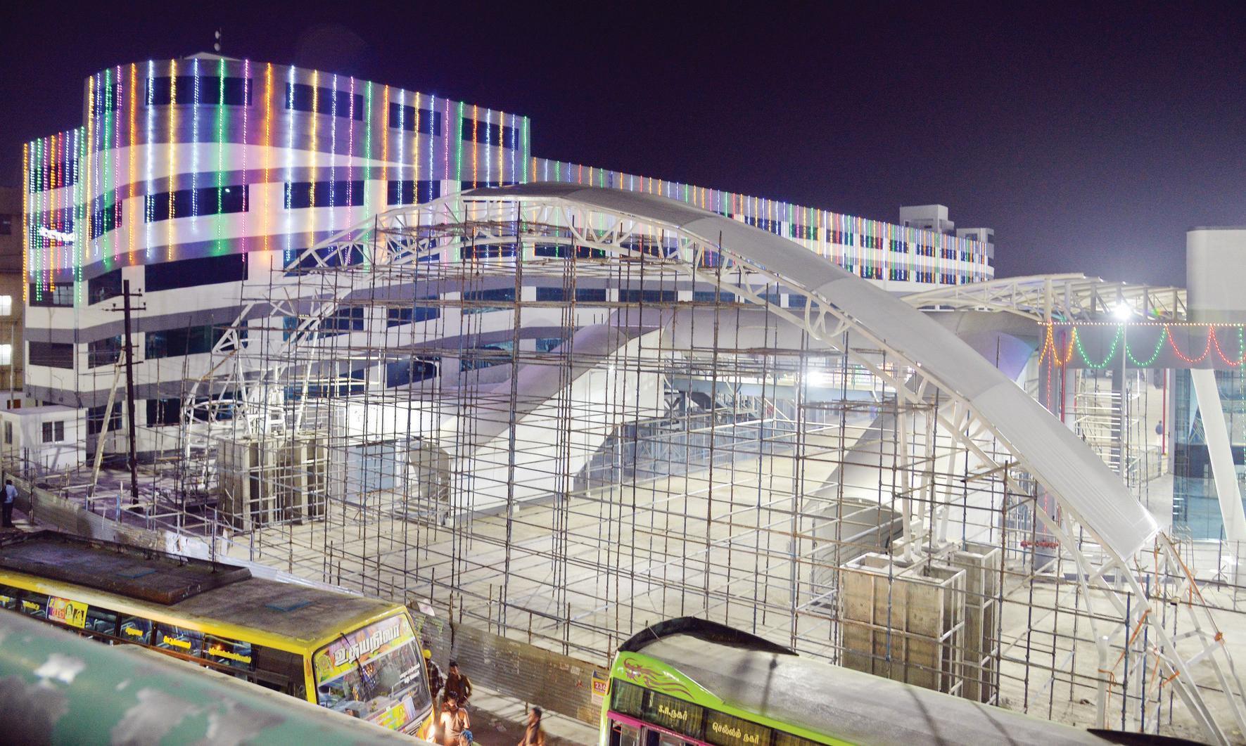 new busstand | திருப்பூரில் பொலிவுபடுத்தப்பட்ட பழைய பஸ் நிலையம் இன்று ...