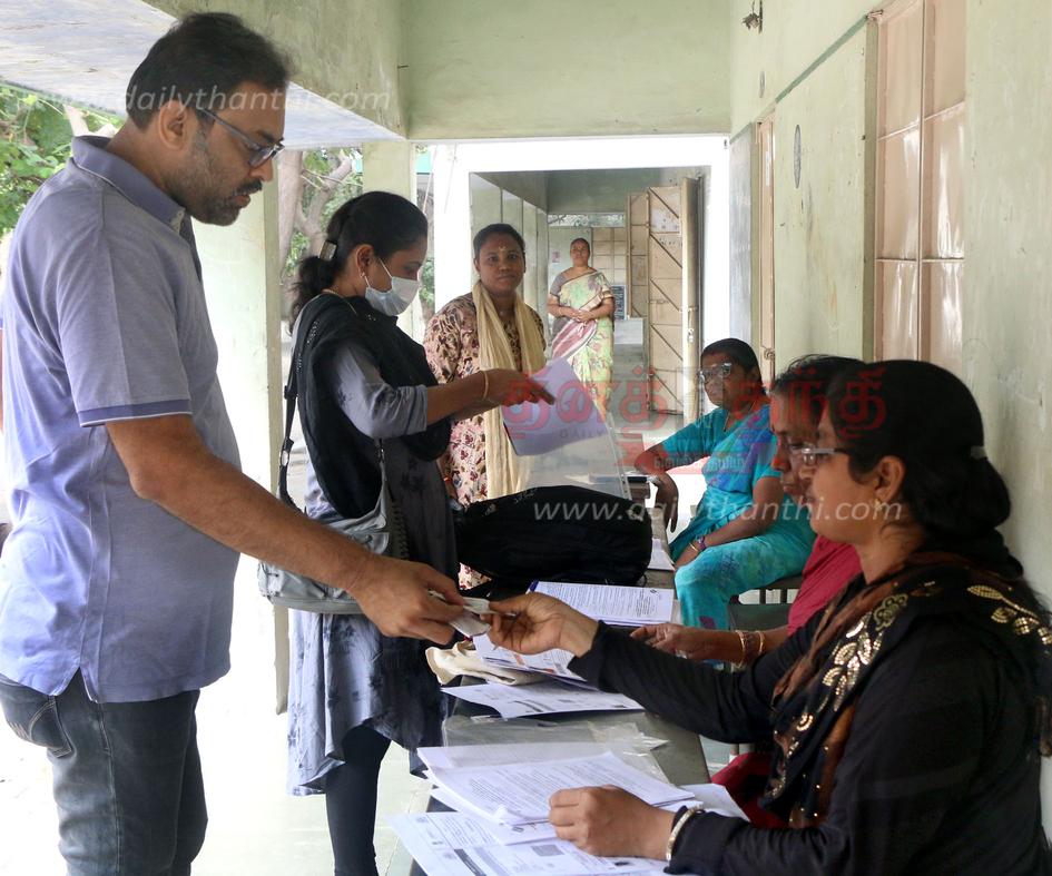 Electoral roll of 3,254 polling stations Special camp | 3,254 ...