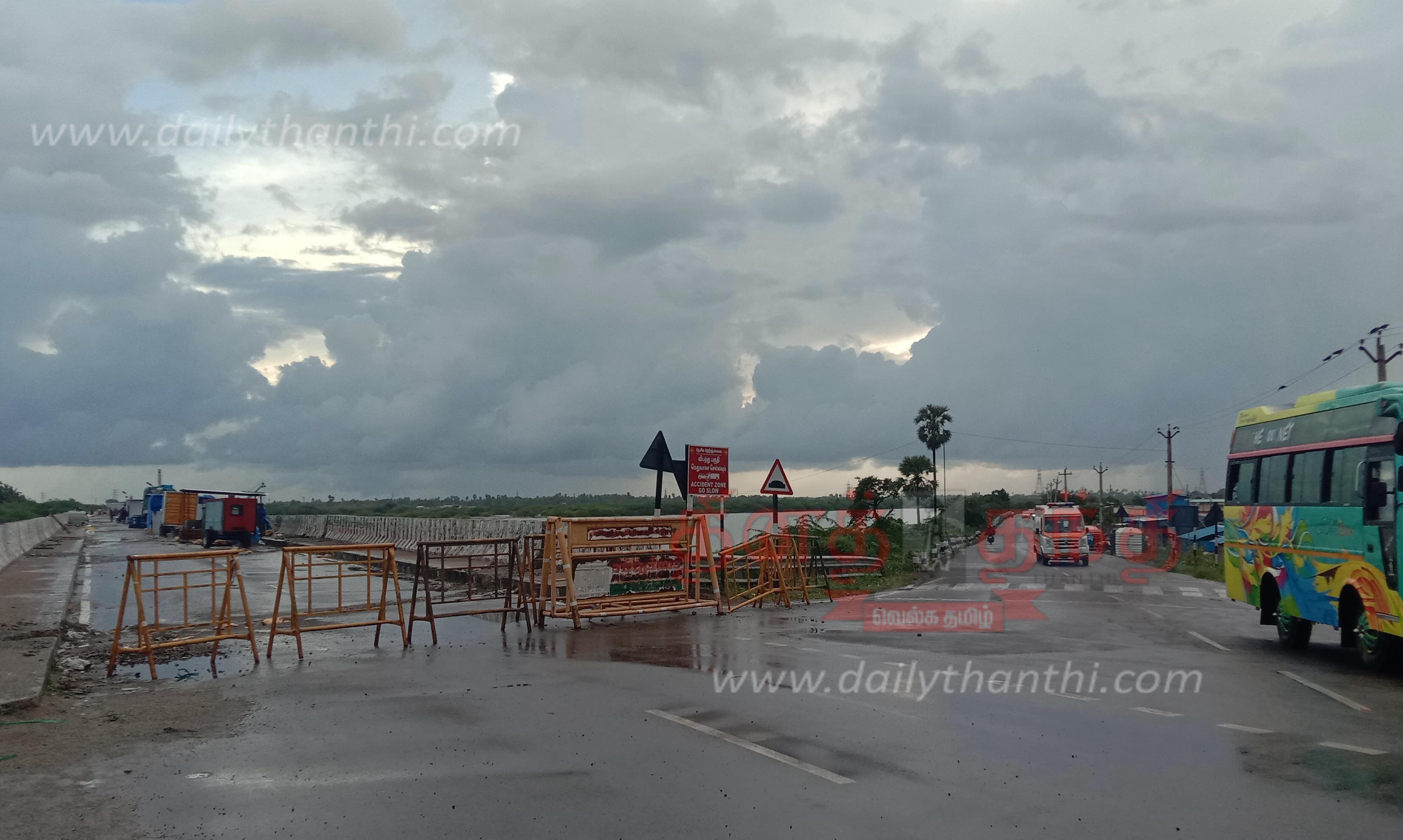 Nagor wedaro bridge maintenance work should be completed soon | நாகூர் ...