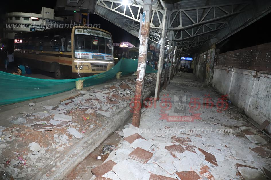 Renovation work has started at Anna Bus Station | அண்ணா பஸ் நிலையத்தில் ...
