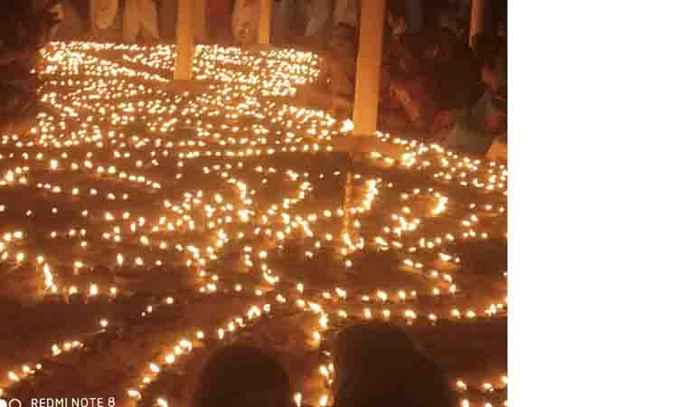 Karthikai Deepa Puja in the corridor | மெய்வழிச்சாலையில் கார்த்திகை தீப ...