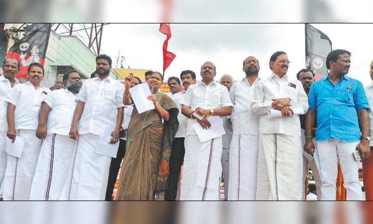 ADMK protests in Chengalpattu and Kancheepuram districts | செங்கல்பட்டு ...