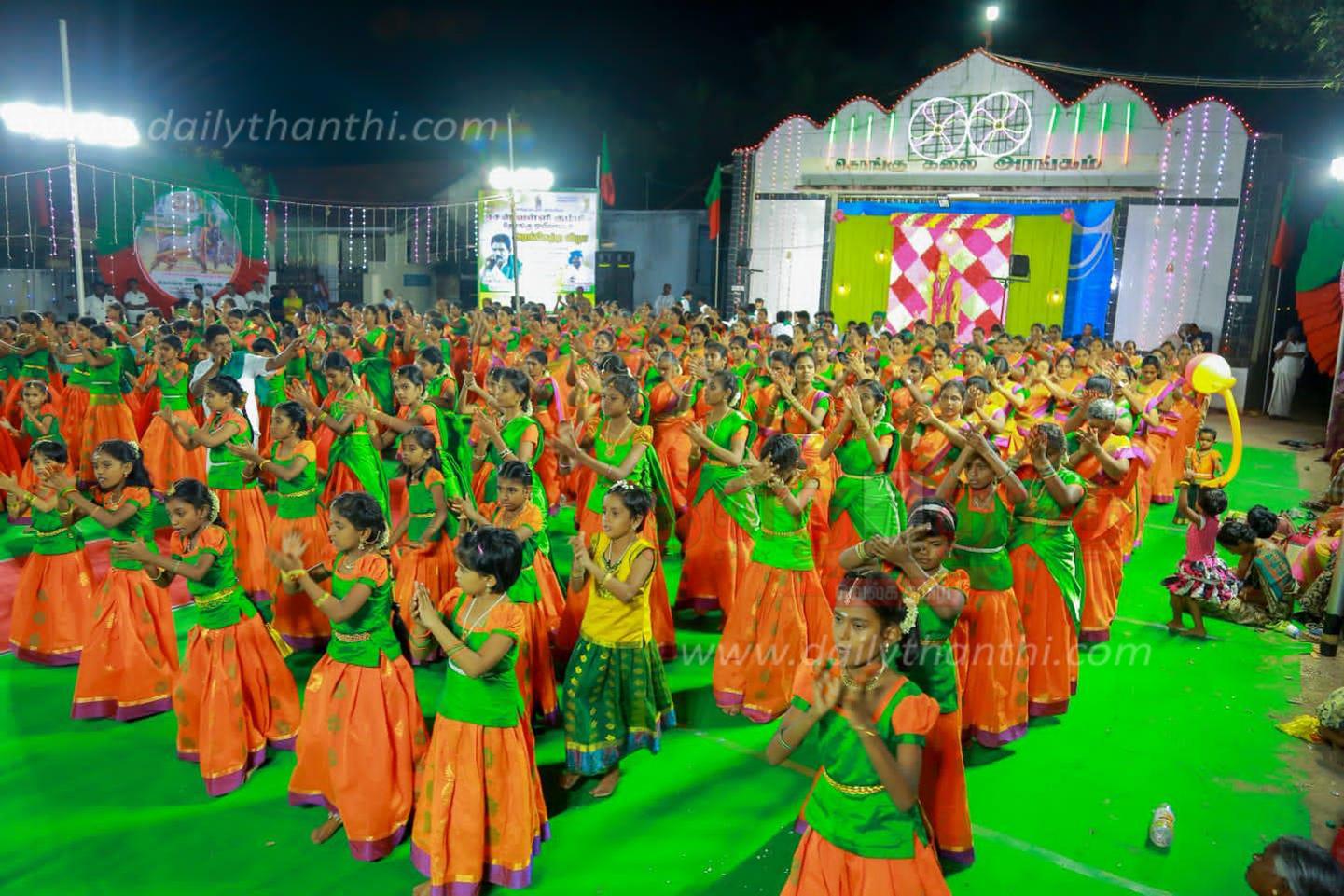 rasipuram | ராசிபுரம் அருகே கும்மி, ஒயிலாட்ட அரங்கேற்ற விழா