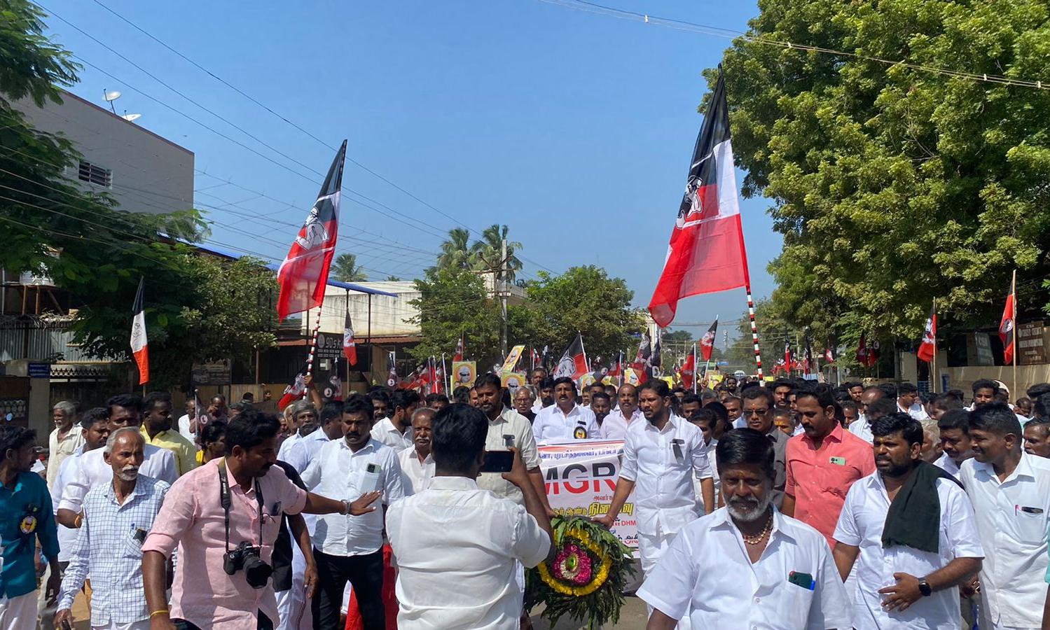 MGR Memorial Day Observance | எம்.ஜி.ஆர். நினைவு நாள் அனுசரிப்பு