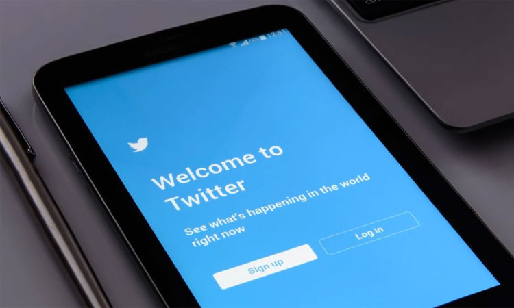Twitter down for thousands of users, error message greets Twitter ...