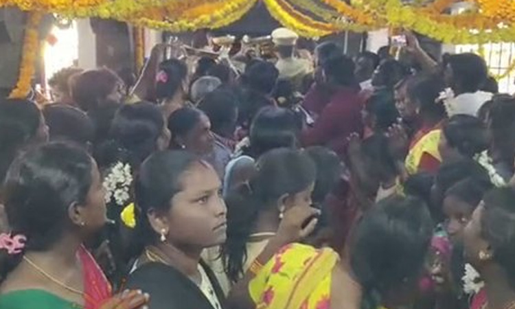 Kallakurichi: After 100 years in Perumal temple, the listed people have ...