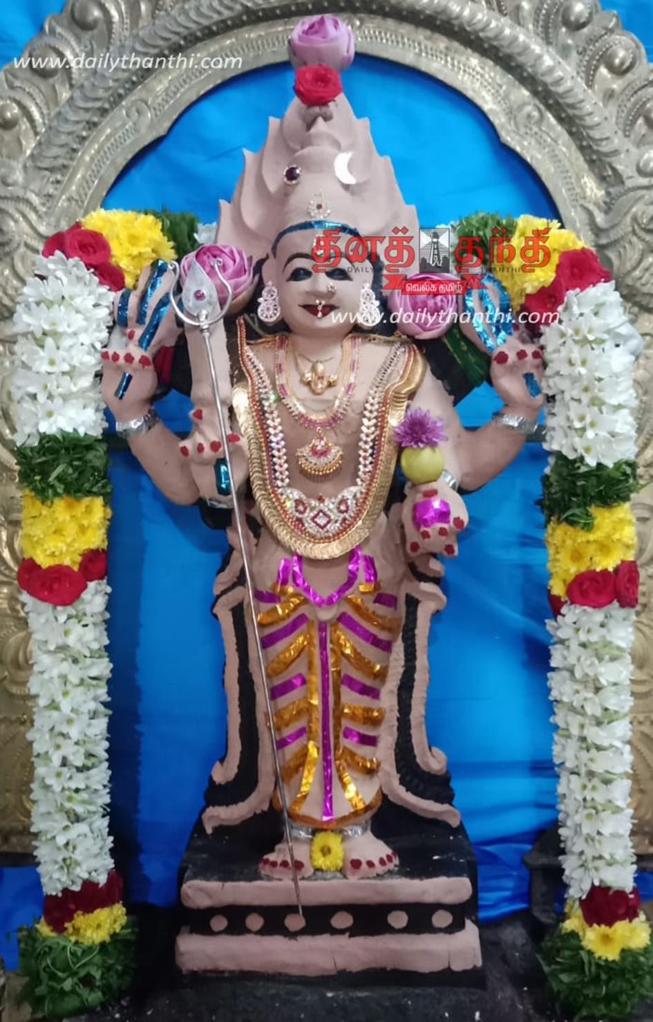 kovil | சந்தனக்காப்பு அலங்காரம்