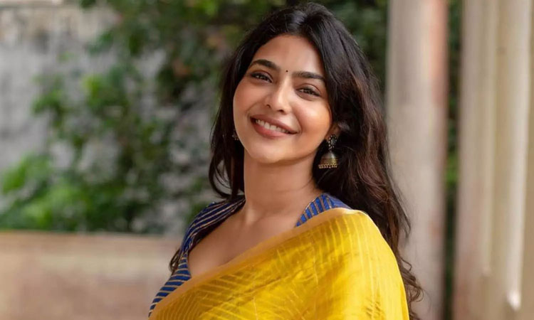 Aishwarya Lakshmi finally opened her mind.. Record released ...