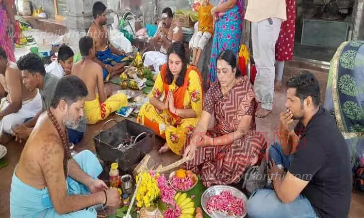 On the occasion of Tai Amavasi Bhavani Kuduthurai - Devotees gathered ...