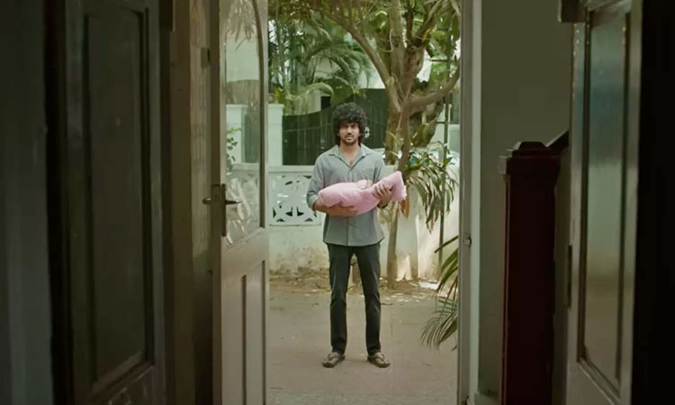 'Tata' film crew released a new song | புதிய பாடலை வெளியிட்ட 'டாடா ...