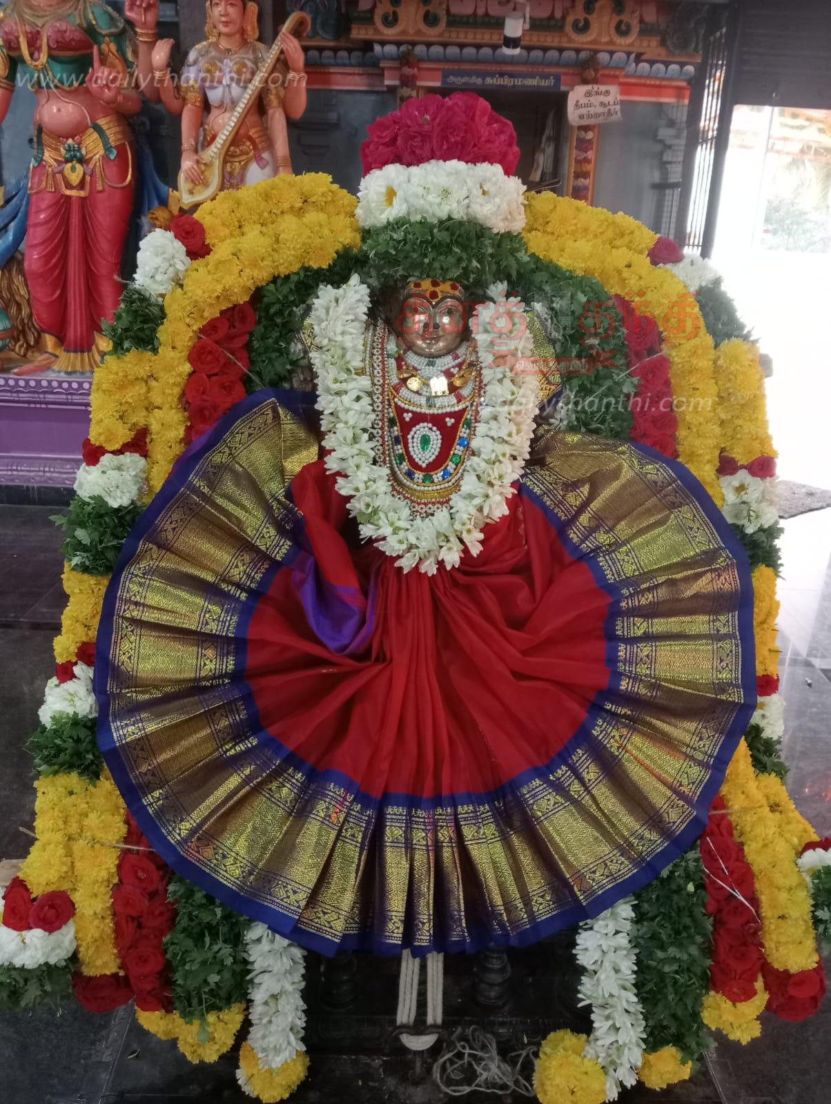 Thai last Friday special worship at Amman temples | அம்மன் கோவில்களில் ...