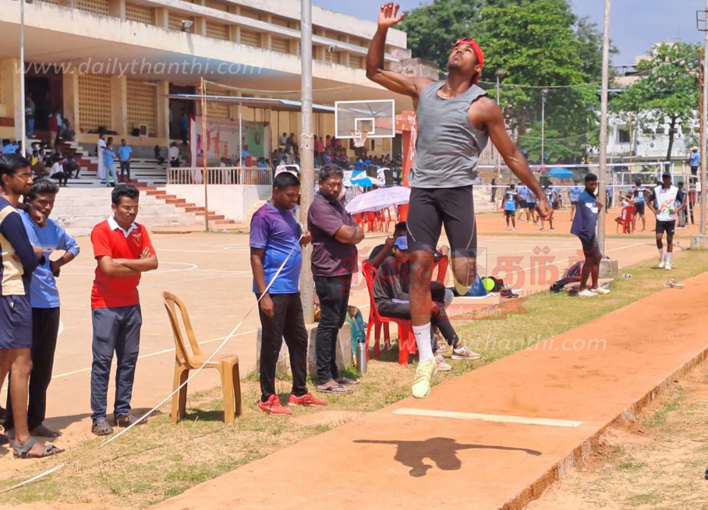 Sports competition for college students | கல்லூரி மாணவர்களுக்கான ...