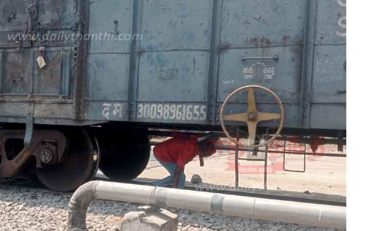 The woes of crouching under a rail: At Salem Junction Railway Station ...